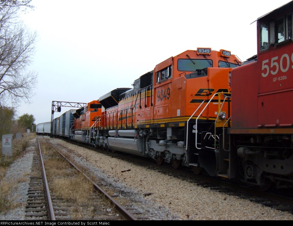 BNSF 9349 & 9353 (SD70ACes)